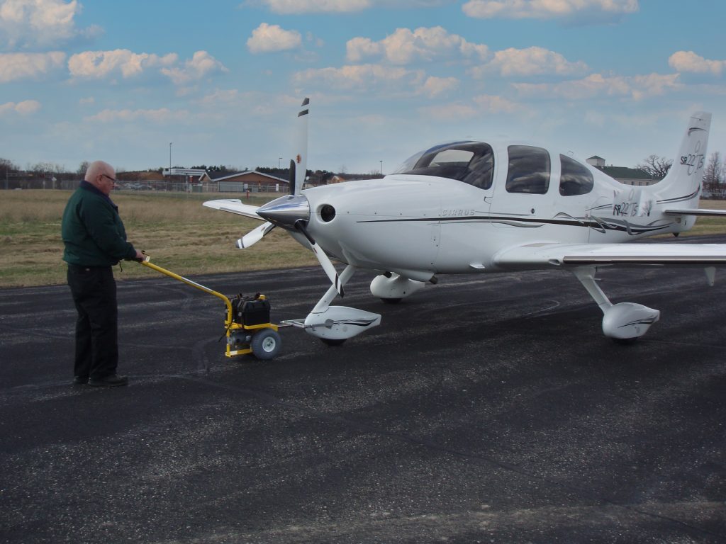 Amigo AeroTow T1 powered tow bar - Amigo Mobility International, Inc.